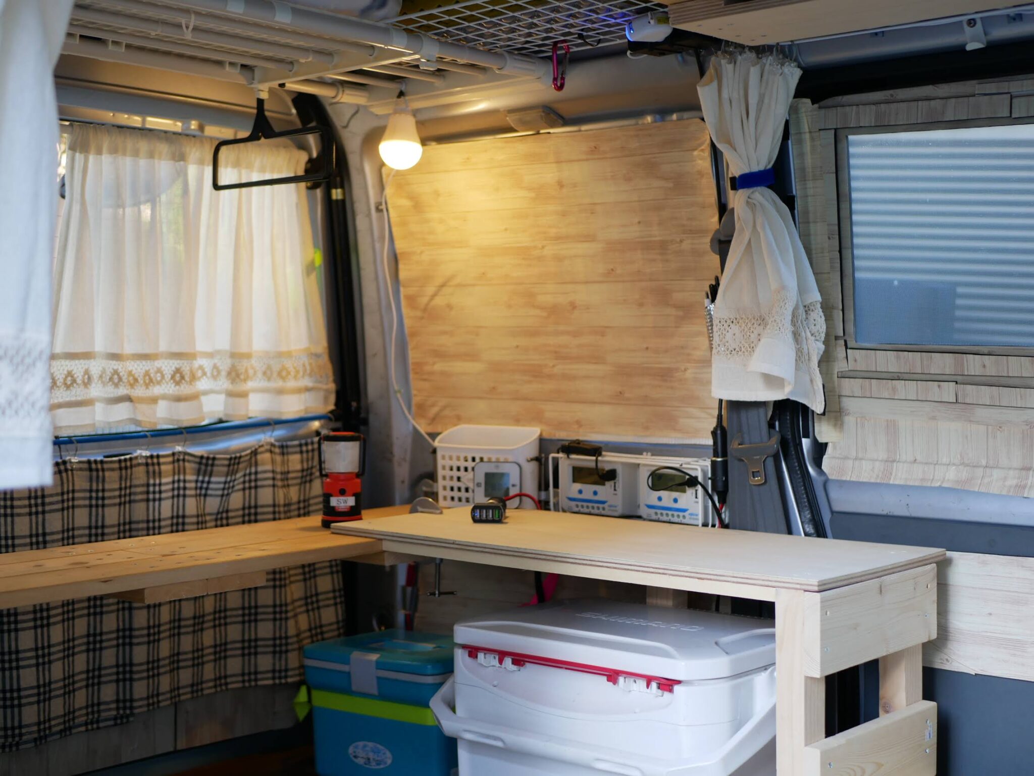 軽バンで車中泊【改造ガイド初心者版】一人旅のロマンを求めて | 旅遊び 旅と遊びを楽しむために